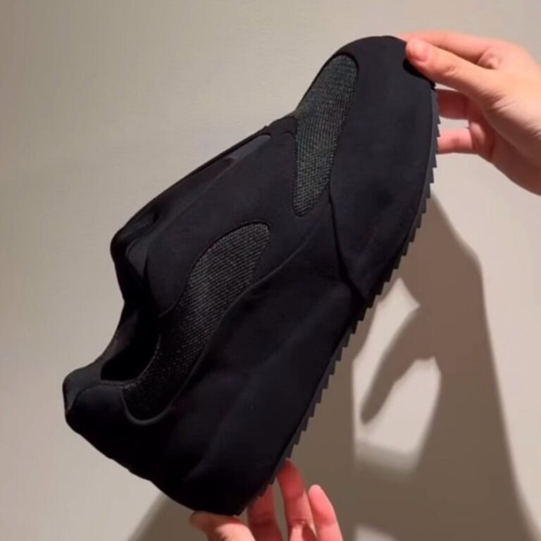 【2025年 発売】YZY BL-01 “Bully” (KANYE WEST カニエ・ウェスト Ye YEEZY イージー) | Fullress